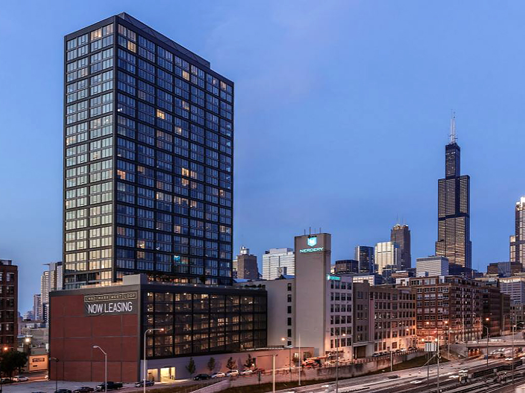 Landmark West Loop | RG Construction